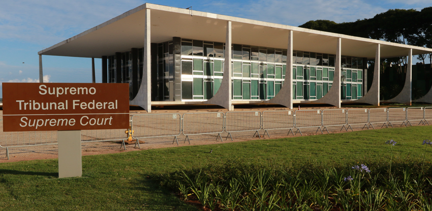 STF conclui julgamento e decide que demissão em estatais deve ser ... STF conclui julgamento e decide que demissão em estatais deve ser ...